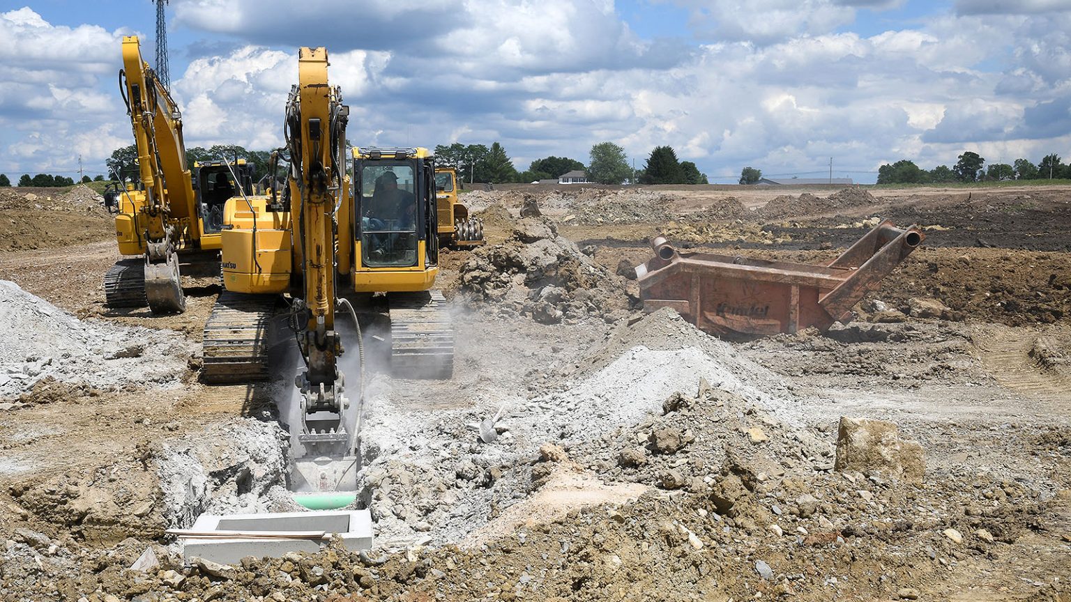 Milcon Concrete – Milcon specializes in extensive commercial concrete ...