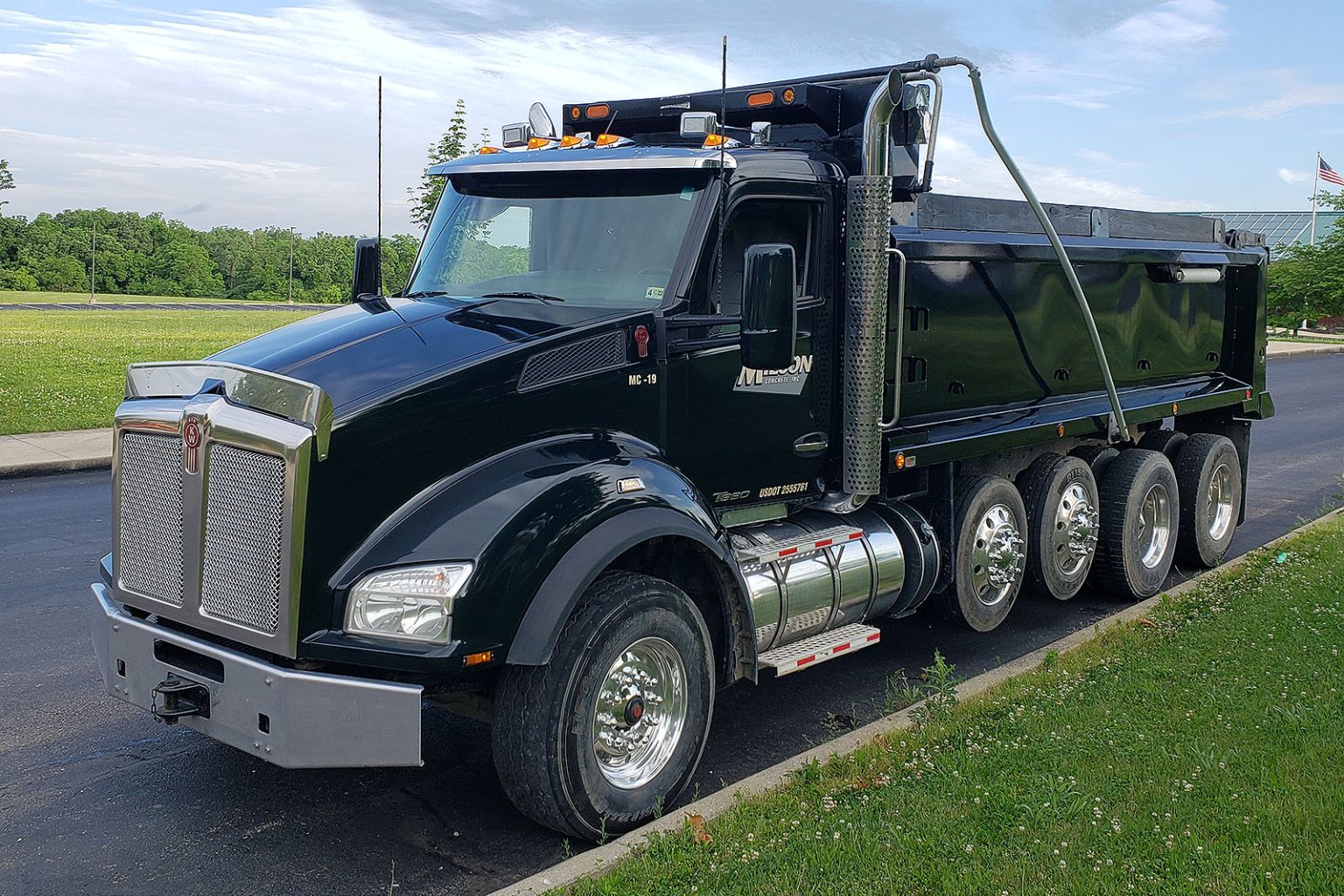 Milcon Concrete – Milcon specializes in extensive commercial concrete ...